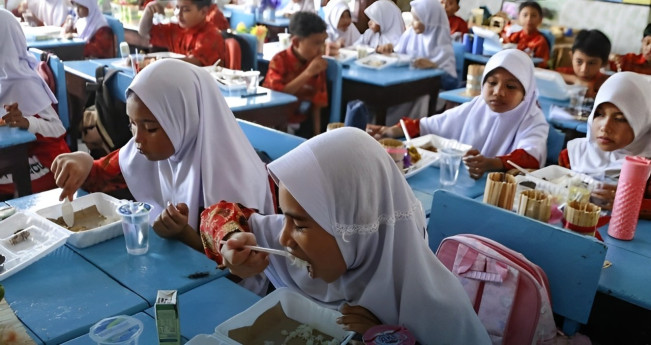 Program Makan Bergizi Gratis Resmi Dimulai Hari Ini, Begini Caranya Jika Ingin jadi Mitra